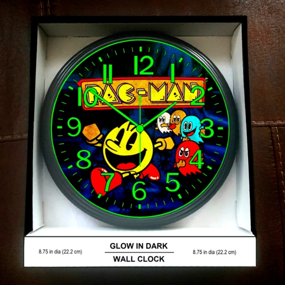 Wall Decor | Pacman Lounge Game Room Glow In The Dark Wall Clock New ...